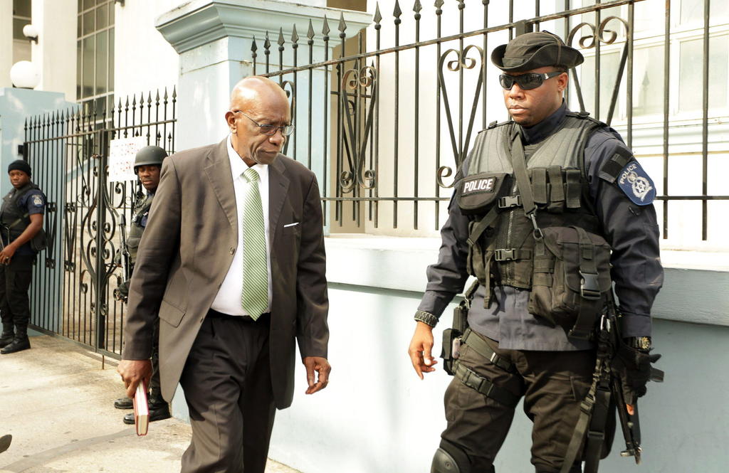Jack Warner expresidente de Concacaf fue multado por sobornos