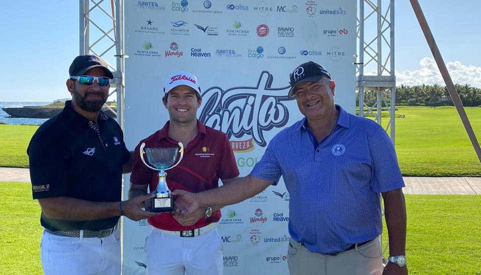 Willy Pumarol gana cuarta parada de golf en Punta Cana