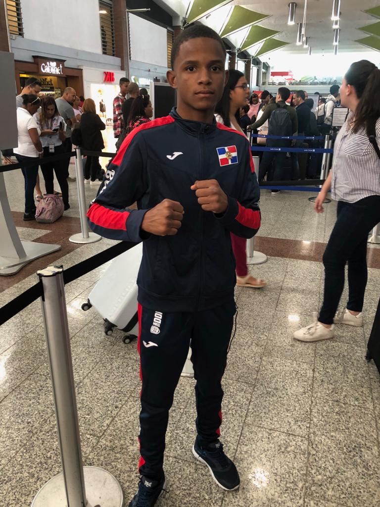 Púgil Bryan Mejía viaja a Japón a campamento de boxeo
