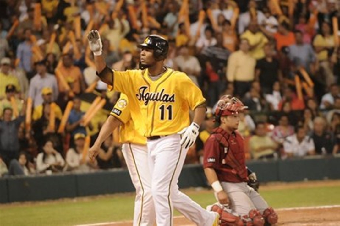 Águilas con la mira en Rangel Ravelo y Edwin Encarnación para la ...