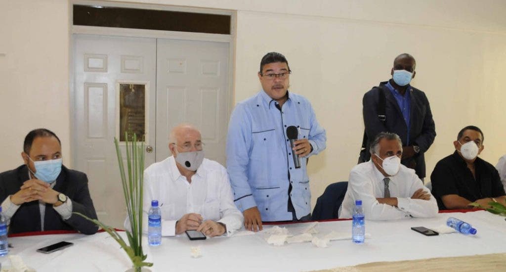 Miderec entrega RD$78 millones al COD para Juegos Olímpicos Tokio