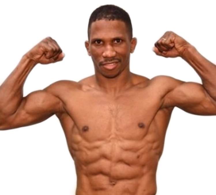 Boxeador dominicano Ángel Luna peleará por título mundial
