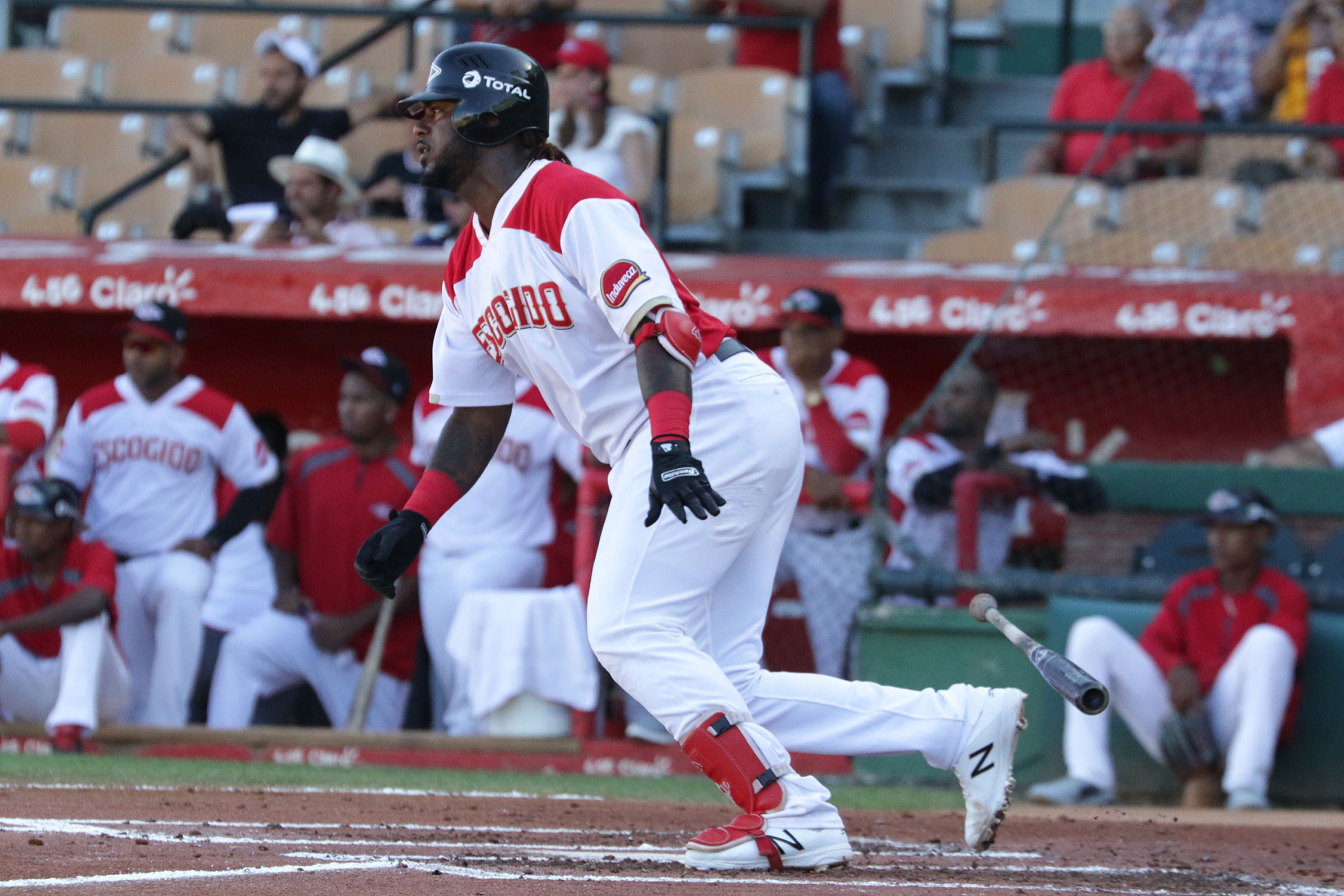 Franmil Reyes anunció debutará el 16 de noviembre