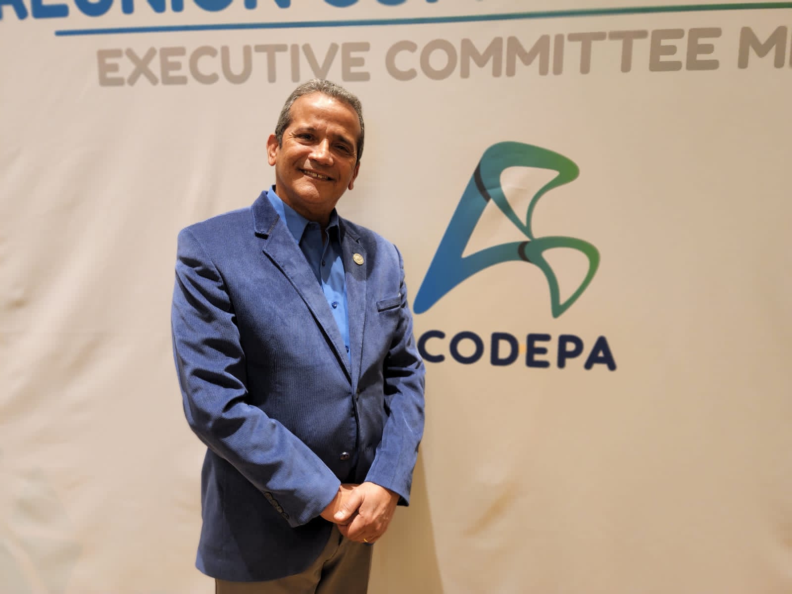 Juan Vila Reynoso participa de reunión ACODEPA en Colorado