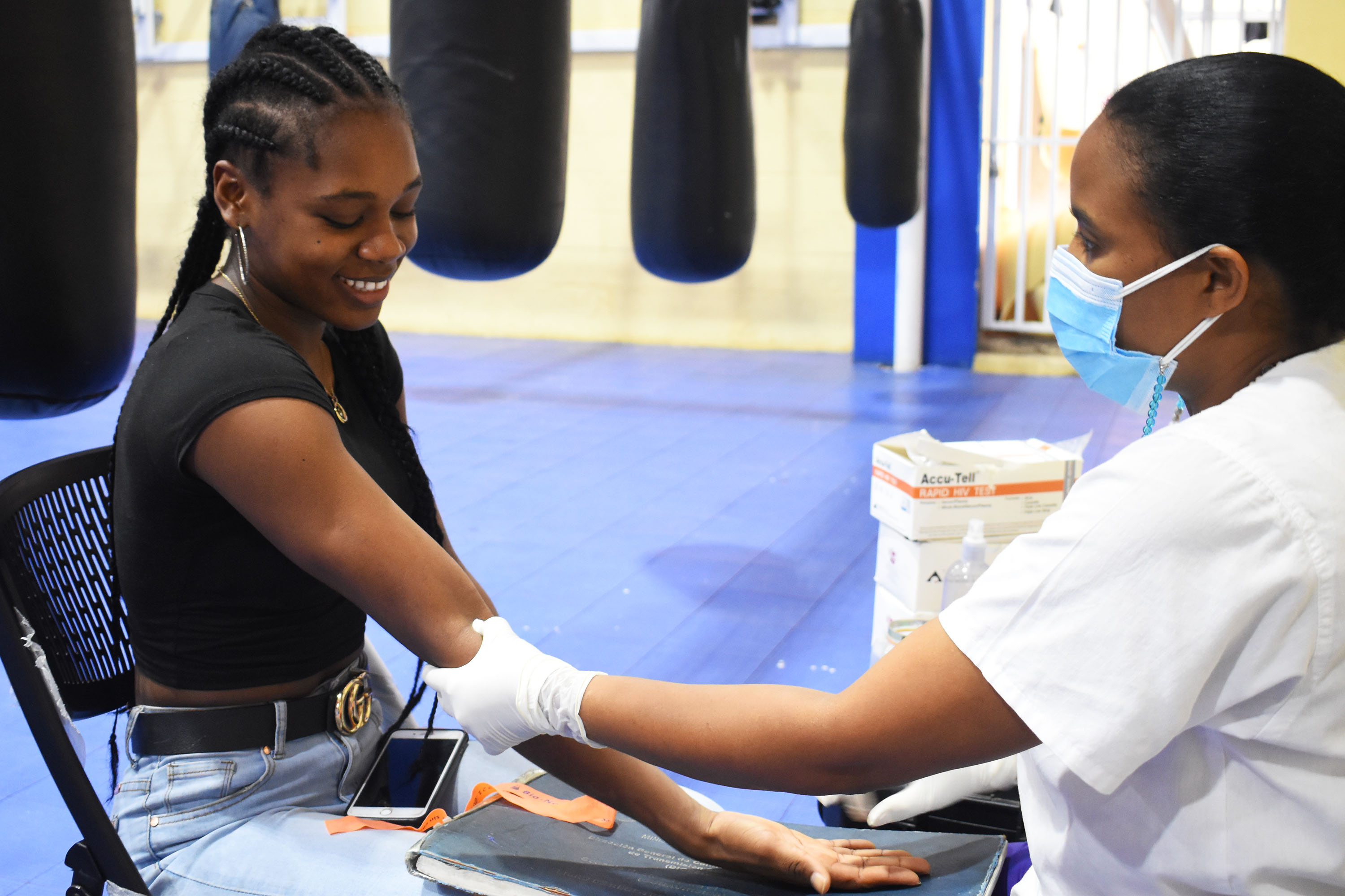 Boxeo califica de beneficiosos operativos médicos realiza COD y Profamilia