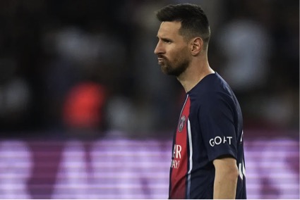 Lionel Messi Se Despide Del París Saint Germain Entre Abucheos