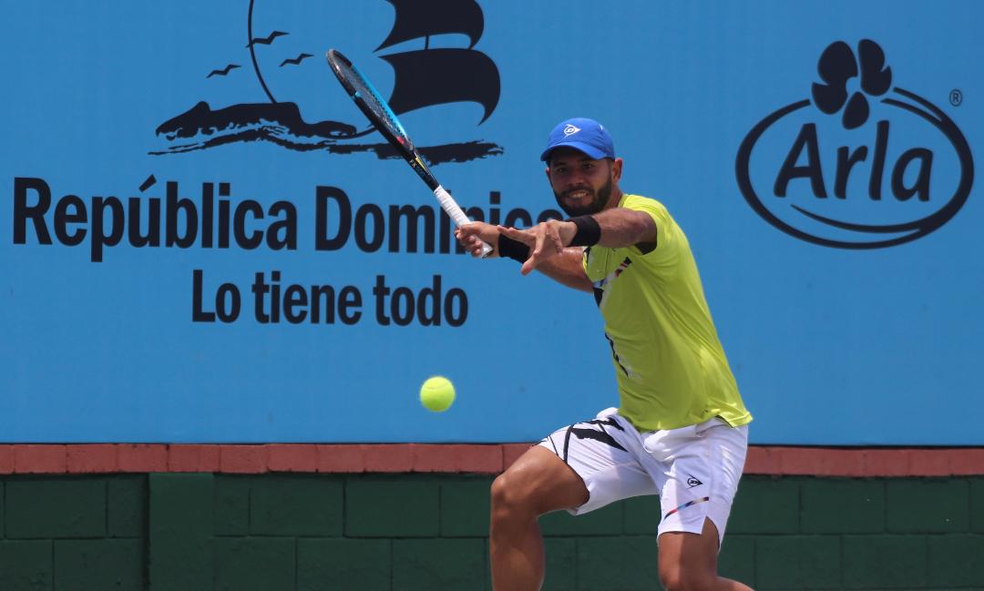Peter Bertran se impone sobre Hardt en duelo dominicano en el RD Open 2023