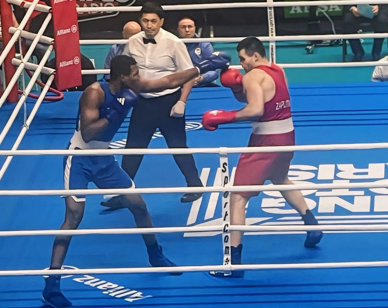 Guzmán logra victoria en Mundial de Boxeo rumbo a Paris