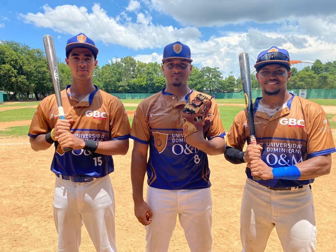 Universidades O&M, PUCMM e ITLA dominan jornada béisbol LBU