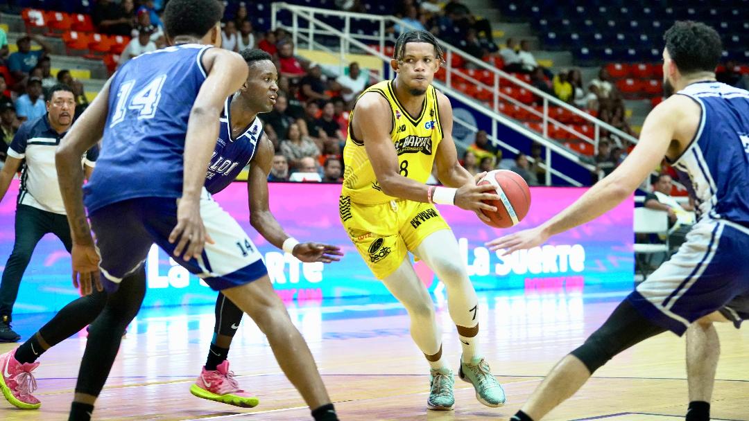 San Carlos lidera Grupo B; Barias gana cuarto seguido TBS Distrito