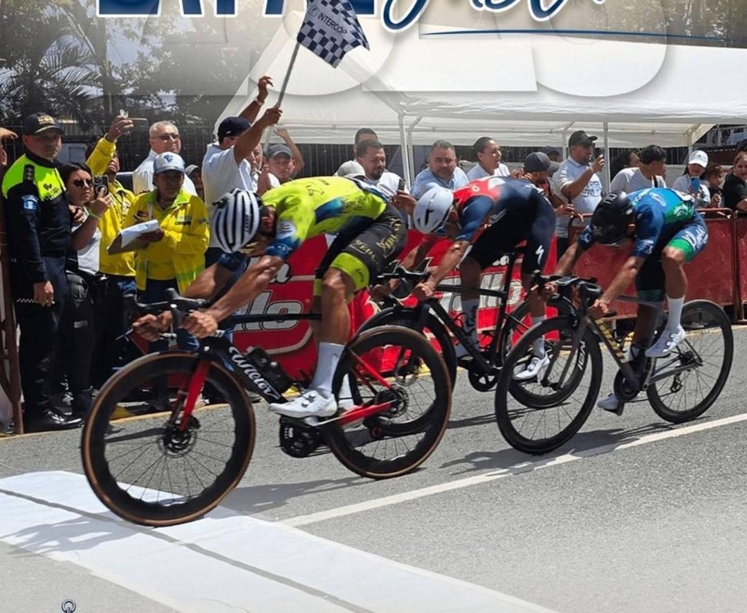 Alberto Ramos gana cuarta etapa Tour por la Paz Guatemala 2025