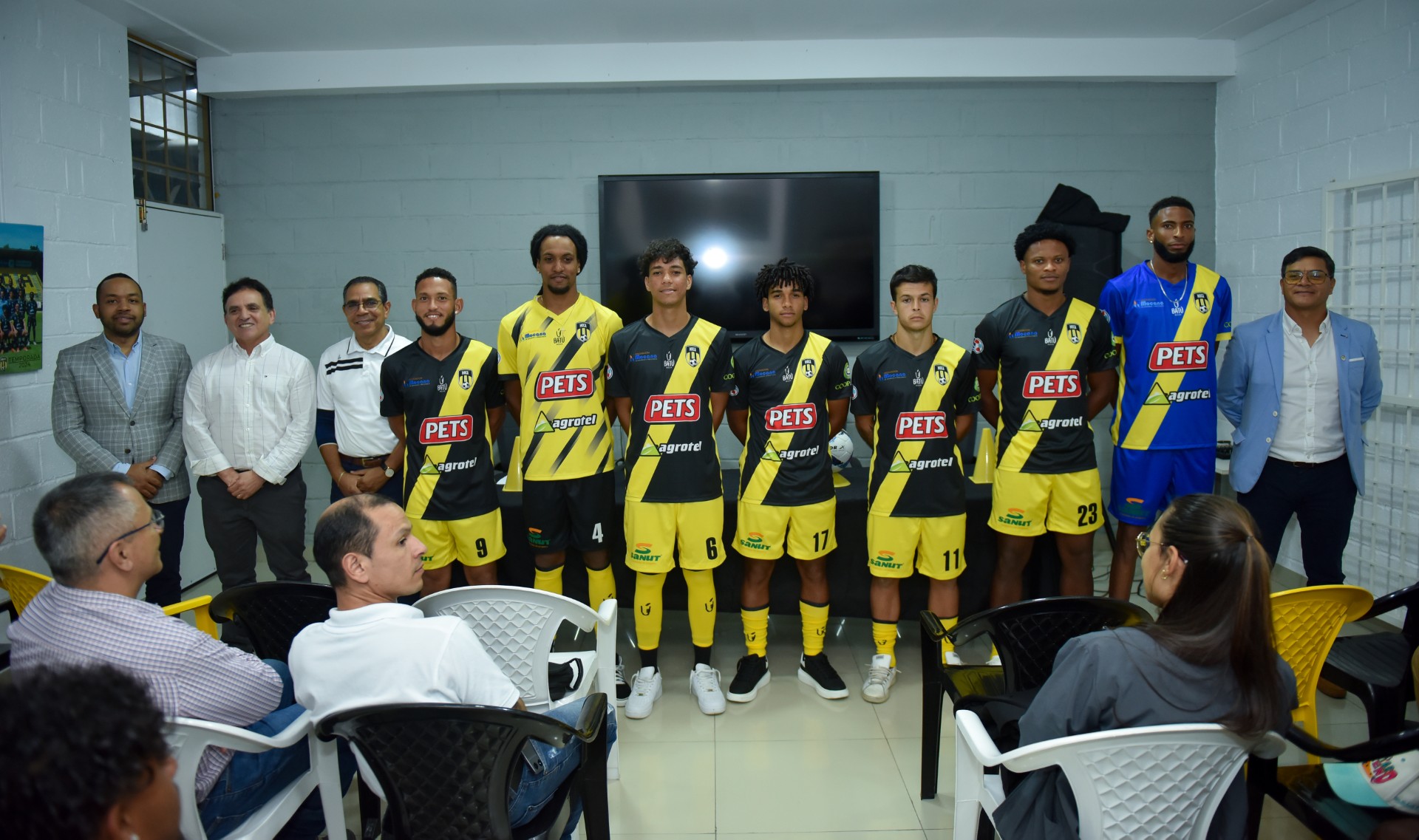 Moca FC presenta equipo y nuevo uniforme Copa LDF 2025