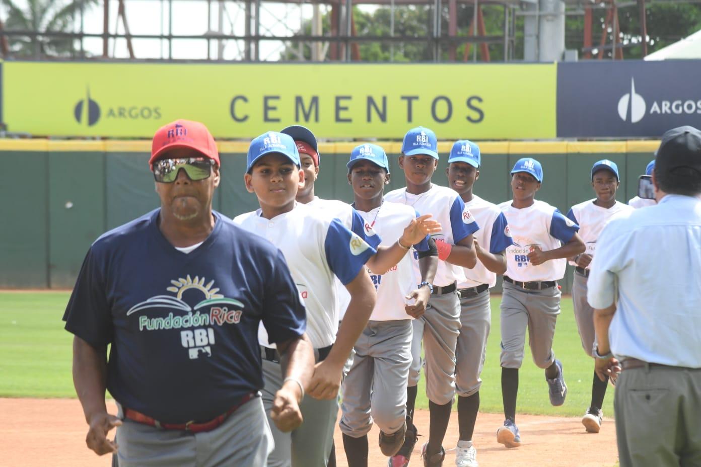 Barrio INVI campeón béisbol RBI Fundación Rica 12-13 años