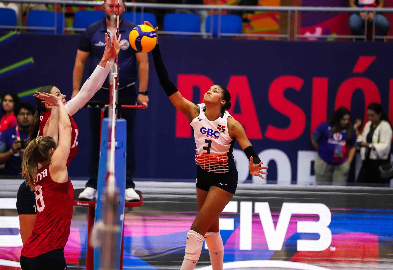 Estados Unidos derrota Dominicana en Final Six voli femenino