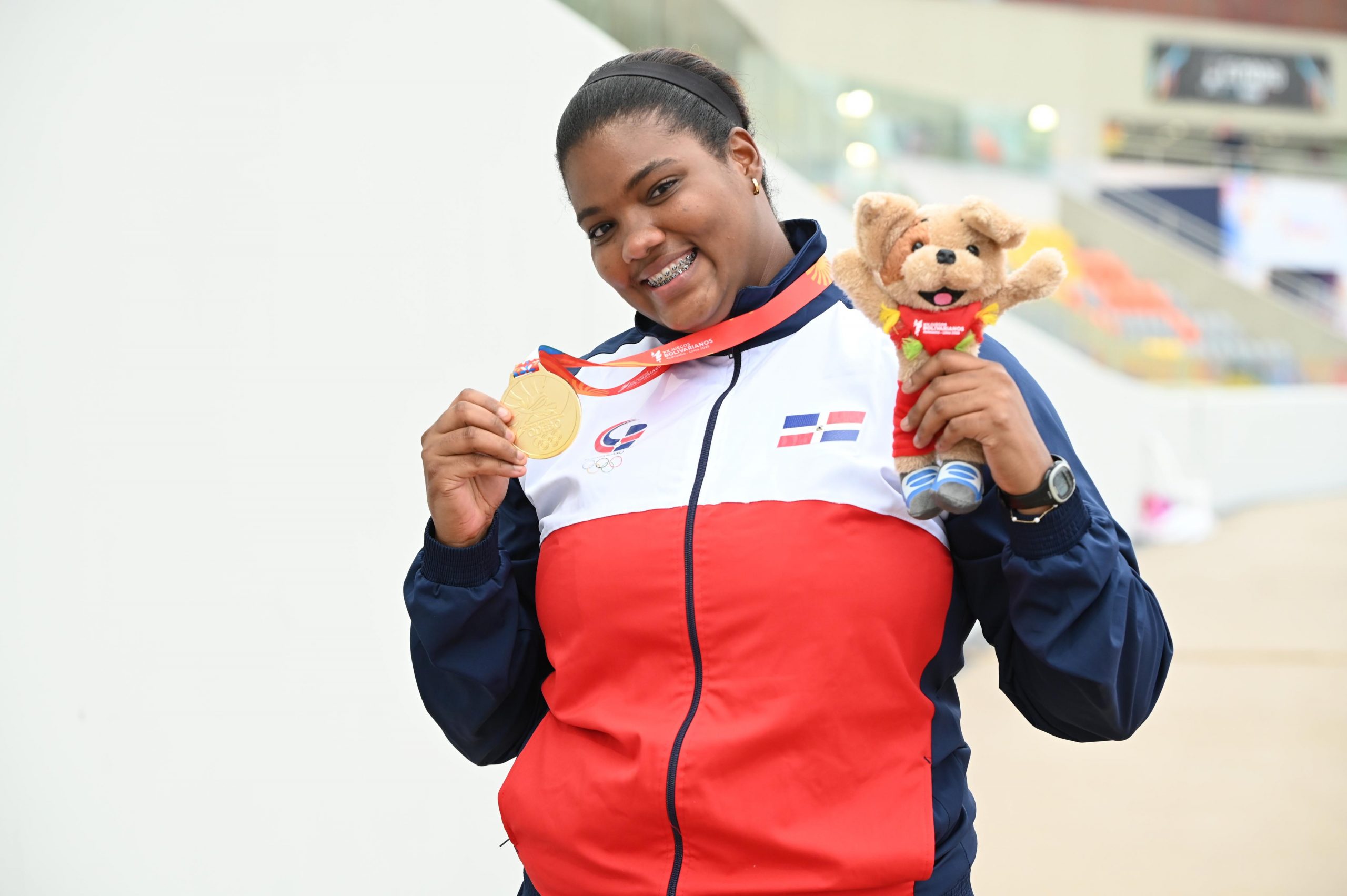 Rosa Ramírez se proclama bicampeona en impulso de la bala