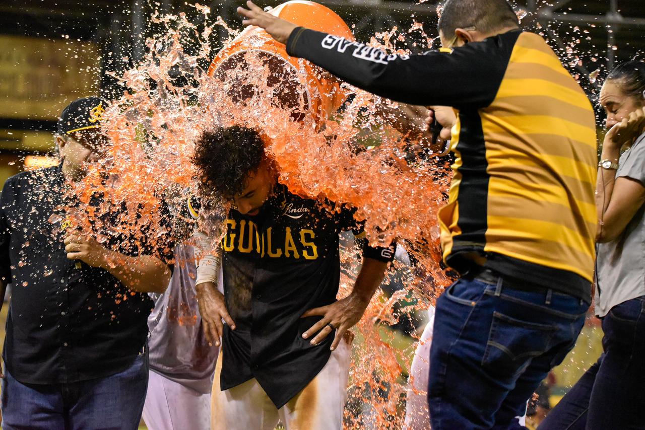 Águilas sacan triunfo ante Gigantes; Toros disponen del Escogido